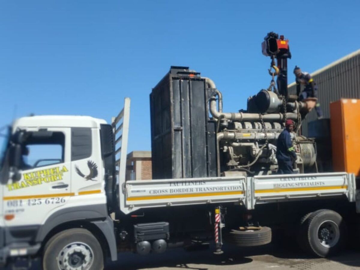 Cross Border Transport | Container & Generator Transport | Rigging